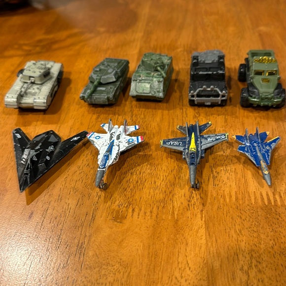 MATCHBOX | Toys | Die Cast Army Tanks Trucks And Fighter Jets 9 Pcs In ...
